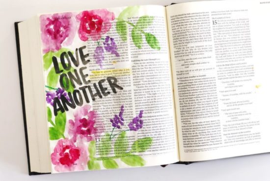 Why Bible Journaling Can Grow Your Faith + How to Get Started