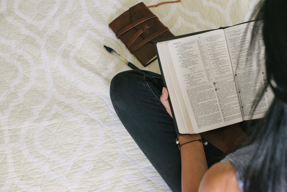 How to Write Your Own "Screwtape Letter" (Tips & Examples)