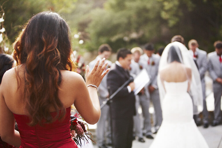 How to Love People Well: 4 Biblical Truths to Love Like Jesus